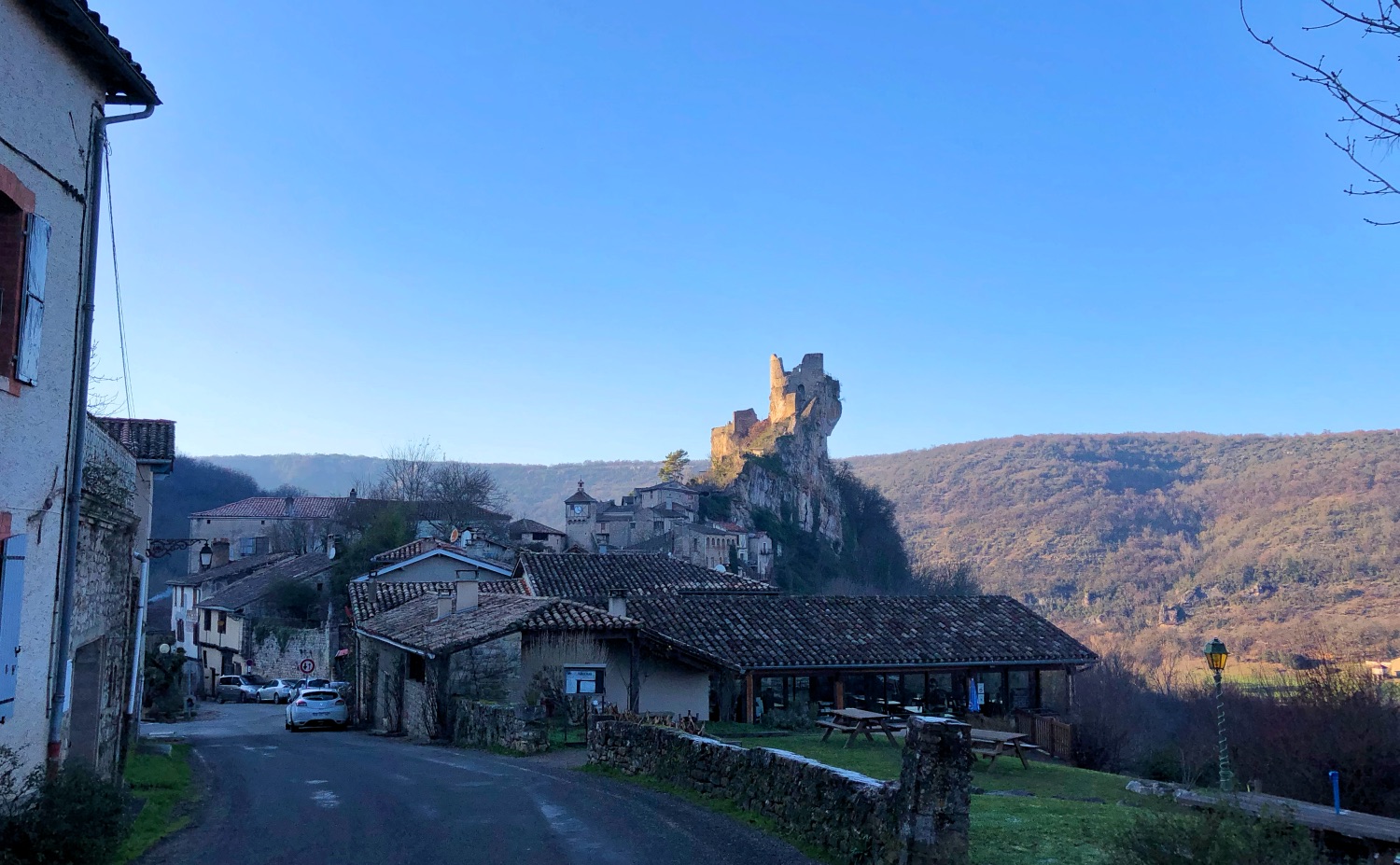 Balade d'hiver à Penne, village médiéval du Tarn - Le Labo Slow Life